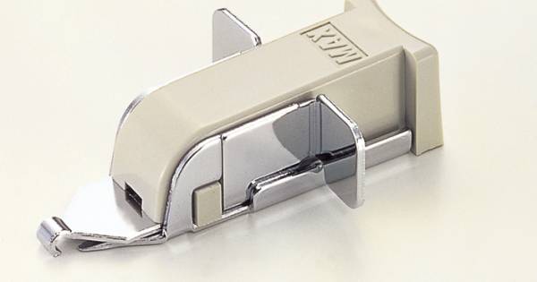 Max Staple Remover RZA